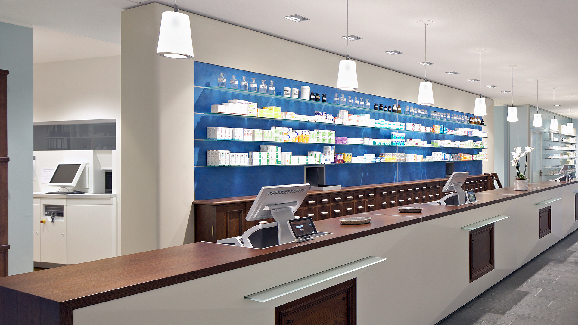 Lab & Pharmacy - Cardinal
